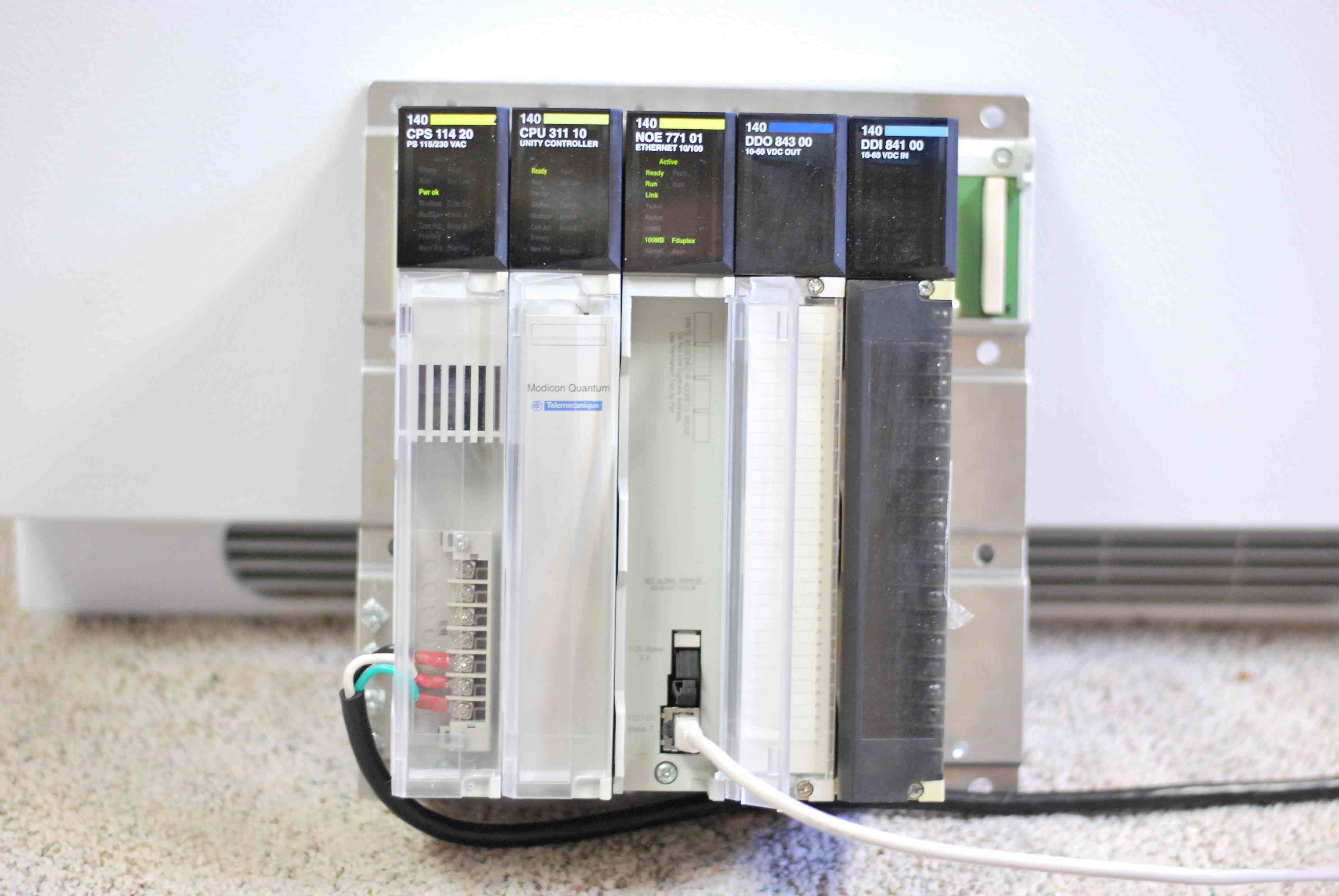 Schneider-Modicon-Quantum-PLC2 ⋆ MODICON PAC